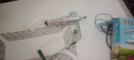 Продам соковыжималка СБ-1