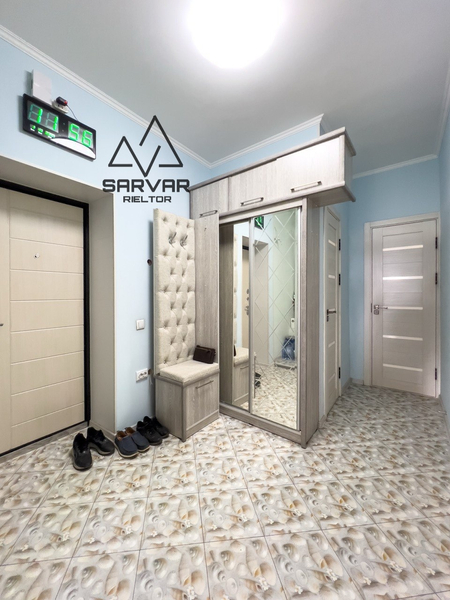 Продам 2/4/4 Буюк ипак Йули 77 серия