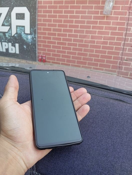 Samsung A 72 sotiladi Obmen ham bor S10 5G ga Xotra 256