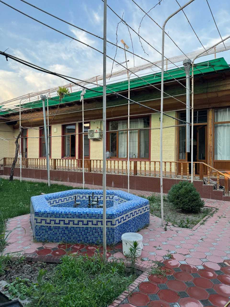 Продаётсяи Срочно Ховли Соток 6 ХОНОБОД
