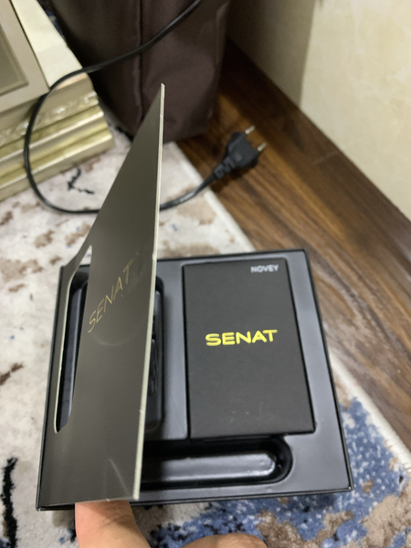 NOVEY SENAT tiniq sastyana