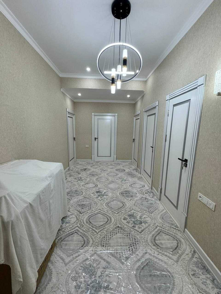 3 xonali 3-etaj 6 qavatli 
Yangi g’ishtli dom
100m2