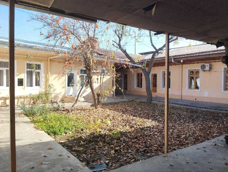 БУМ ижара 9 хонали, 6 сотих Участка, Корасаройда, Оилага id sh 823