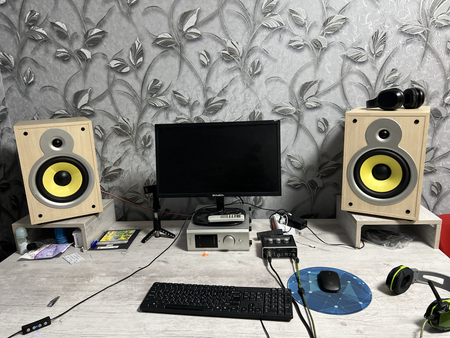 Microlab pro 3 sotiladi kalonka studio