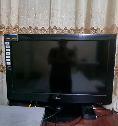 Lg 32lik tilivizor sotiladi