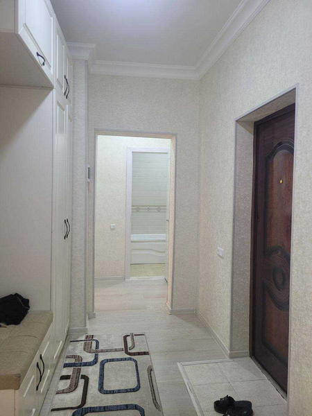 Срочно сдается аренда квартира центре(142)