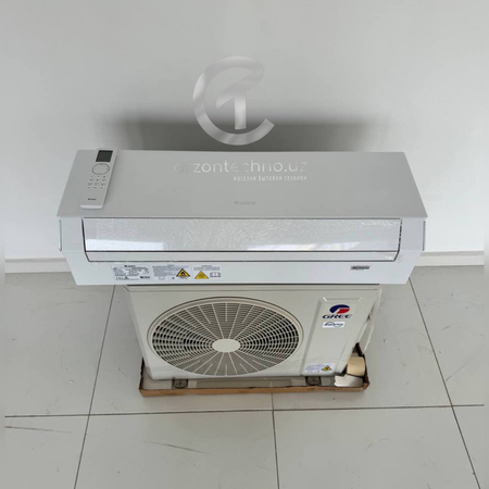Кондиционер GREE 09 CLIVIA White Inverter R-32 GWH09AUCXB-K6DNA1A