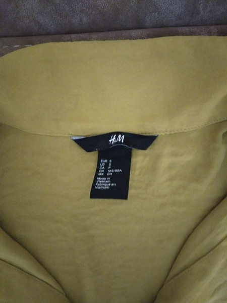 Продам рубашку HM