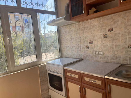 Продаётся 3 комнатная  Алгаритм Эшонгузар