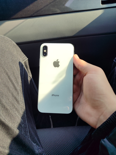 iPhone x 256гб возможно обмен