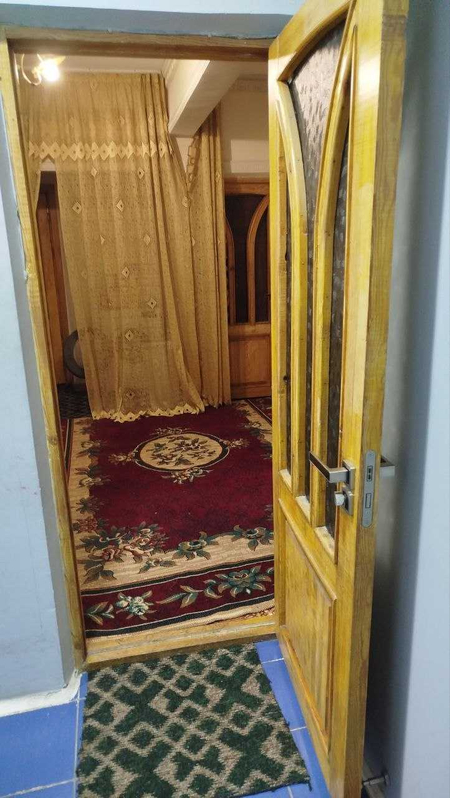 Срочно! Янгихает, Дустлик-2, 5-хонали, 120-кв.м сотилади!
