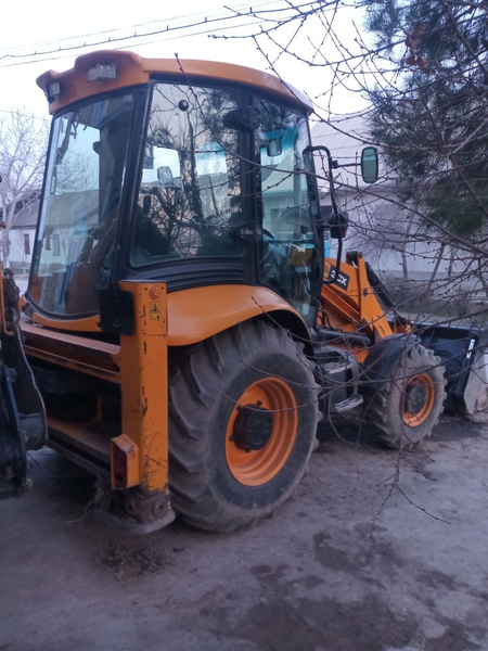 JCB сотилади срочный