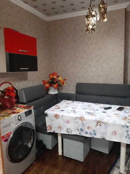 Срочно Продаётся 4/2/5 кв на карасу-1