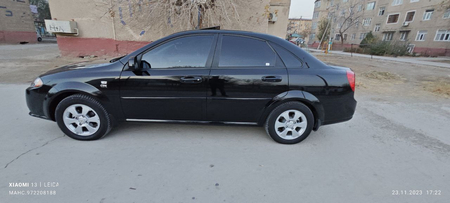 Продаётся Lacetti