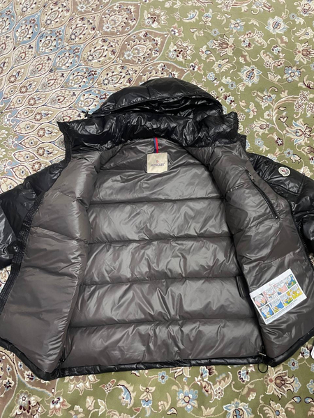 Moncler пуховик