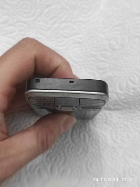 Nokia E52 Регестрация IMEI есть.