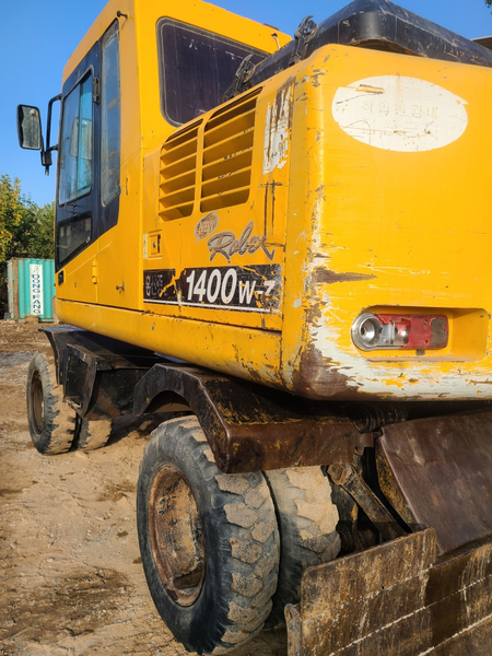 Hyundai R1400w-7