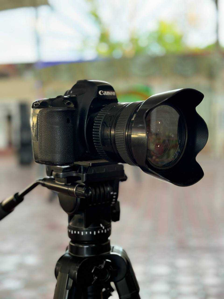 Canon 6d sotiladi