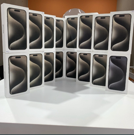 Телефон 15 Pro Max