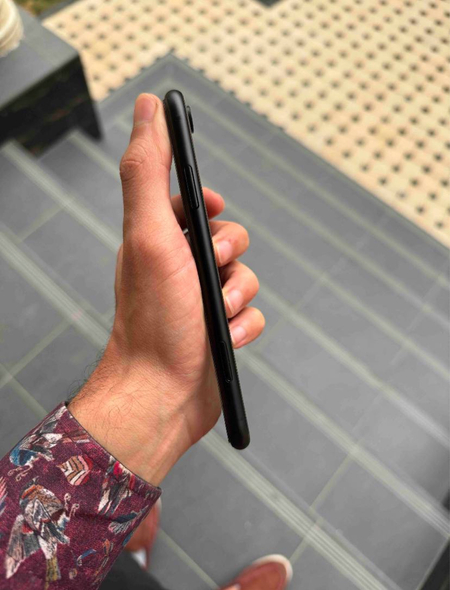 Iphone xr ideal