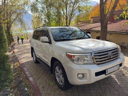Land Cruiser 200