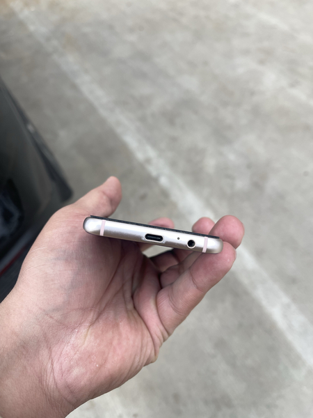 Samsung a8 32gb srochno