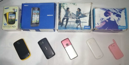 5 тел (Б./у) продаю. Samsung GT-S3850, Nokia 3 шт.телефона и Panasonic
