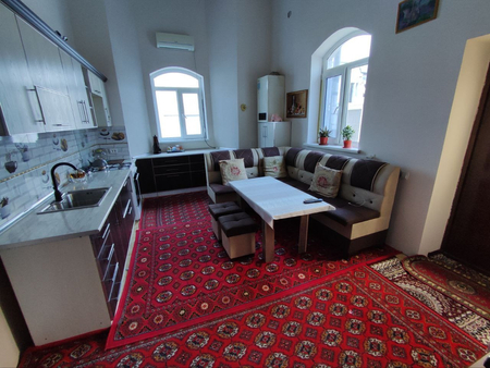 Жой сотилади 500 m² Парник кўчада
