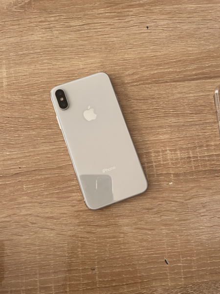 Iphone x 88%  yomkost
