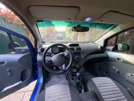 Chevrolet Spark 2011 в отличном состоянии