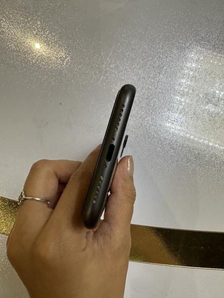 iPhone 11 128 ГБ 80%