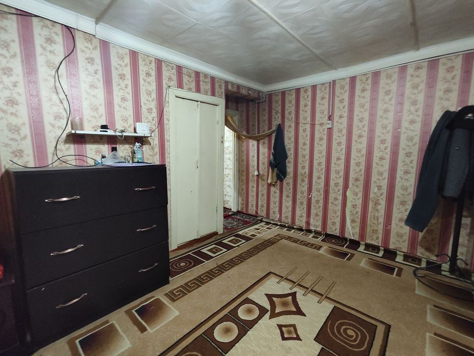 СПУТНИК 8, продажа 1 ком/1 этаж/2, дерево