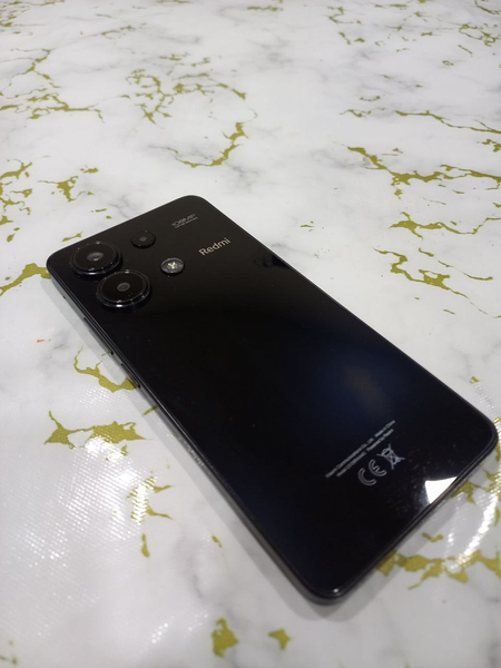 Redmi note 13 sotilad