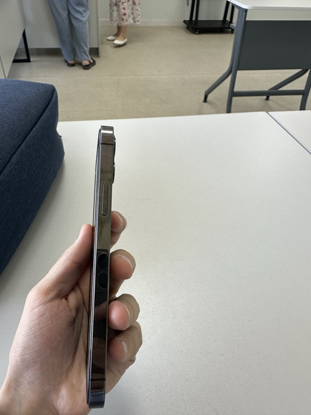 Ideal iphone sotiladi