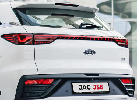 JAC JS6 muddatli to'lovga