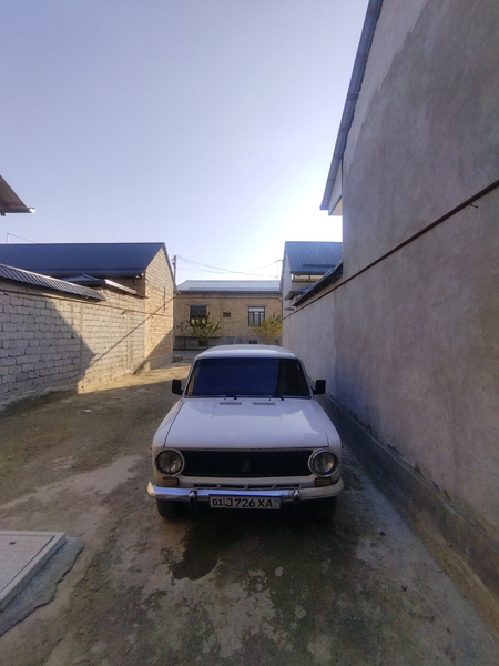 vaz 2102 furgon sotiladi