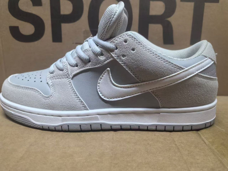 Nike Air krassovka yoshkar orasida trandda