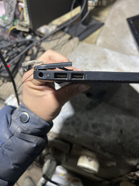 Novtbook i3 11 pokol