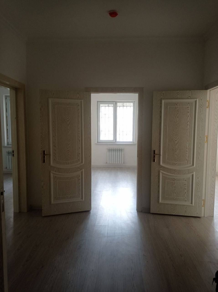 Sergeli 10 Hudud 2 xona srochno Sotiladi