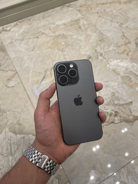 Iphone 15 pro ya
