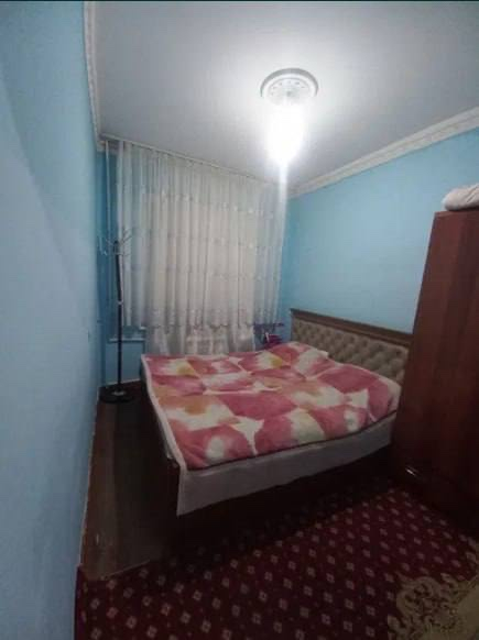 Себзар 3/1/5 Продаётся не торец общ пл 70