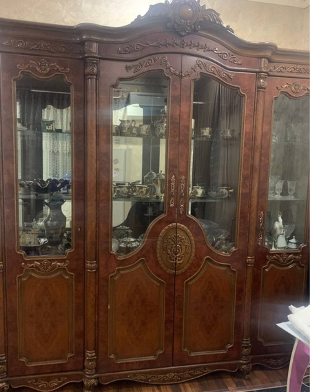Сервант для гостиной