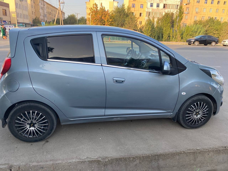 Chevrolet spark 2013