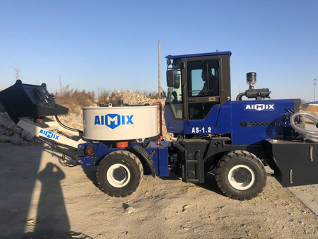 Автобетоно смеситель с самозагрузкой  2.6  и 3.5 куб