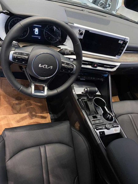 Kia K5 Avtomobilni Variant asosida Nasia savdoga beriladi!!!