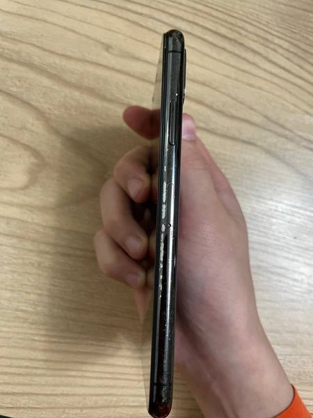Iphone X 64GB   .