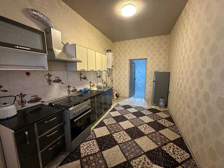 Сдается шикарная 3 комнатная квартира с обстановкой в новостройке.