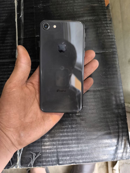 iPhone 8 64 gb abmen ili naxt