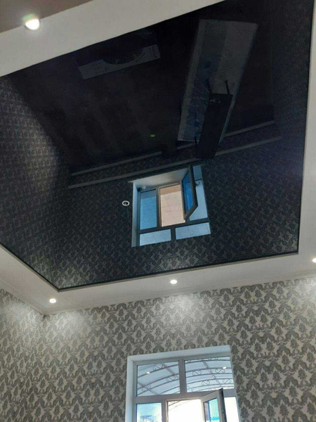 Натежной потолок