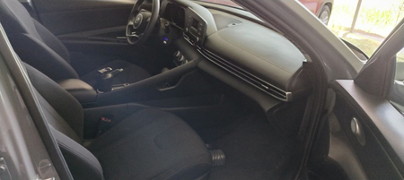 Hyundai Elantra 2021